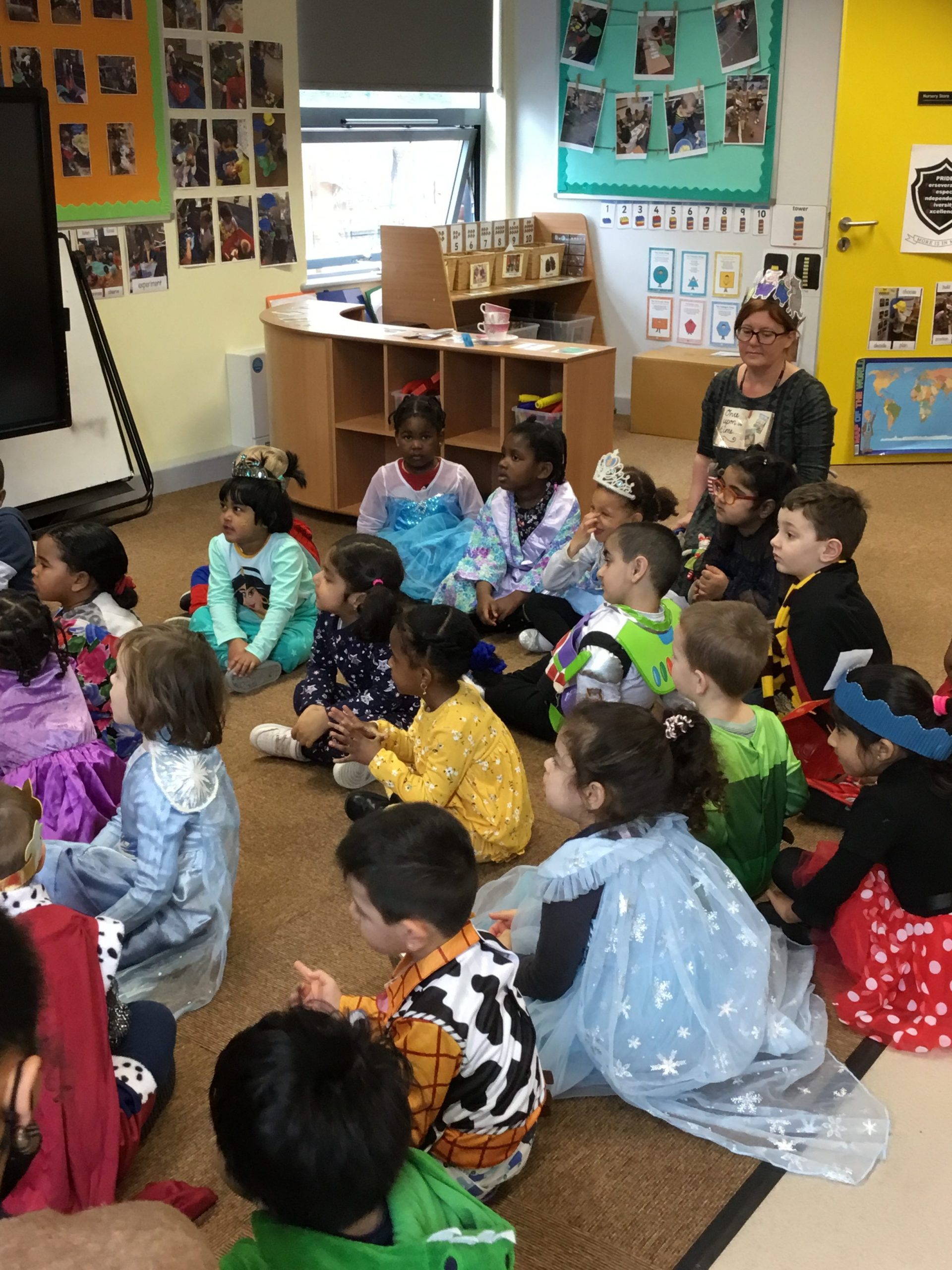 George Mitchell School Gallery and Events : George Mitchell School